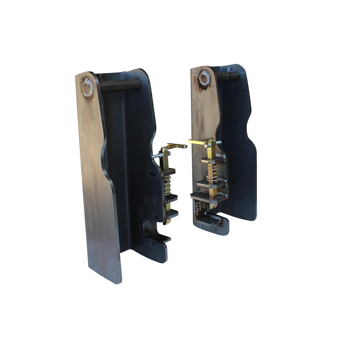 John Deere 600-700 Quick Tach Plate Set - Messer Attachments